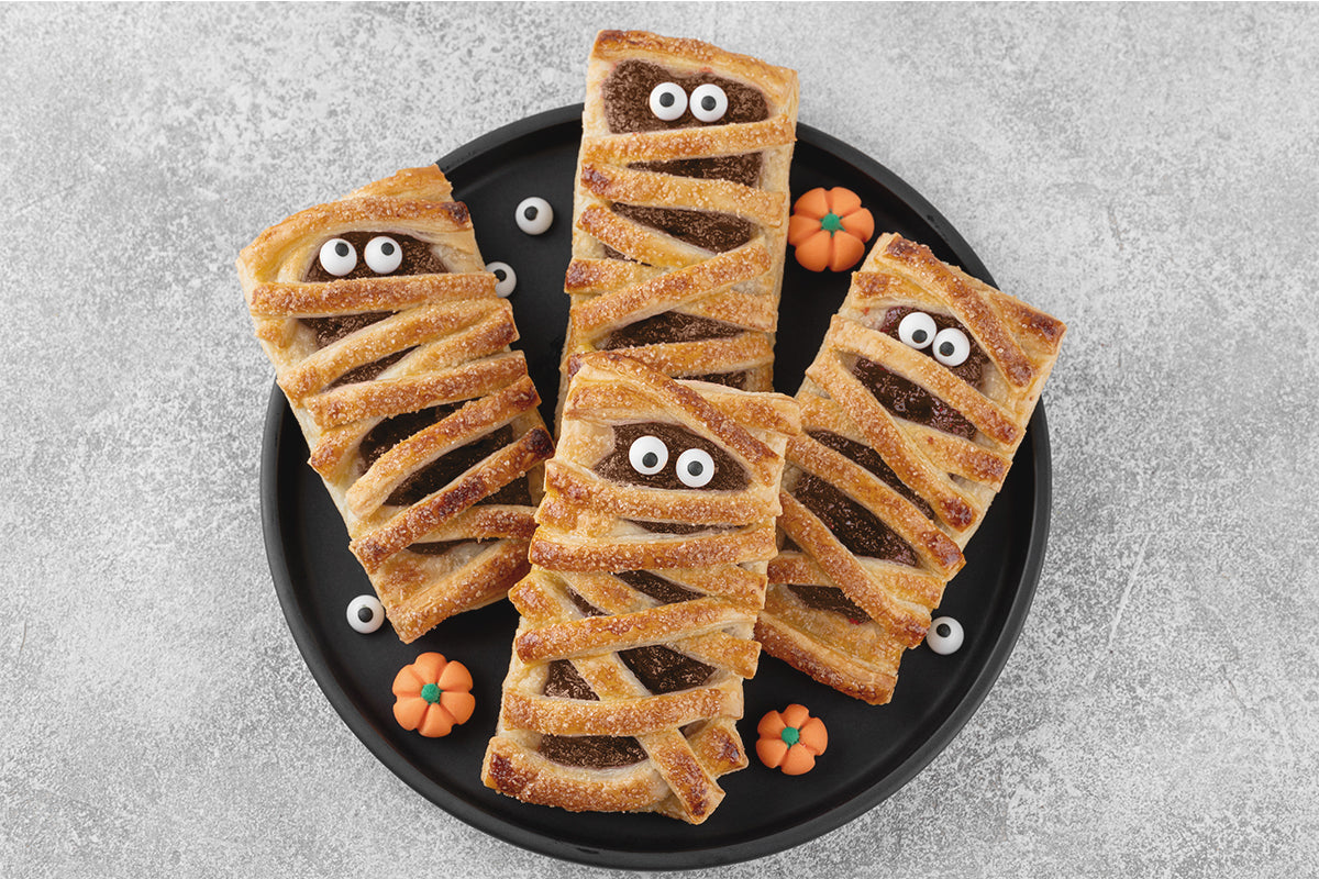 Spooky Sips & Sweet Bites – Pod & Parcel US